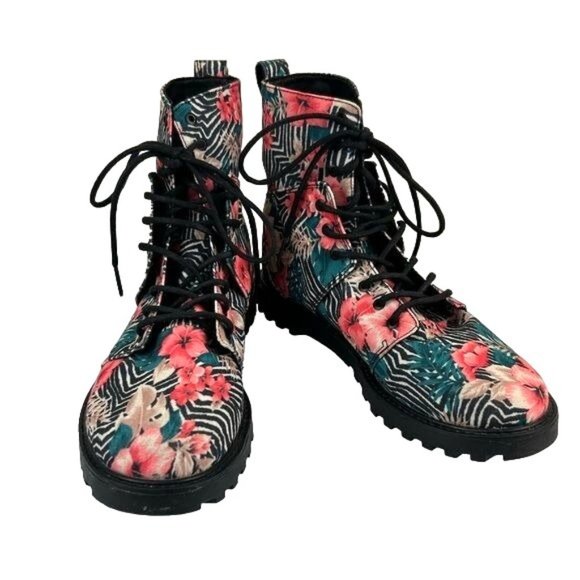 Volcom | Shoes | Volcom Go Figure Combat Boots Zebra Hibiscus Floral ...
